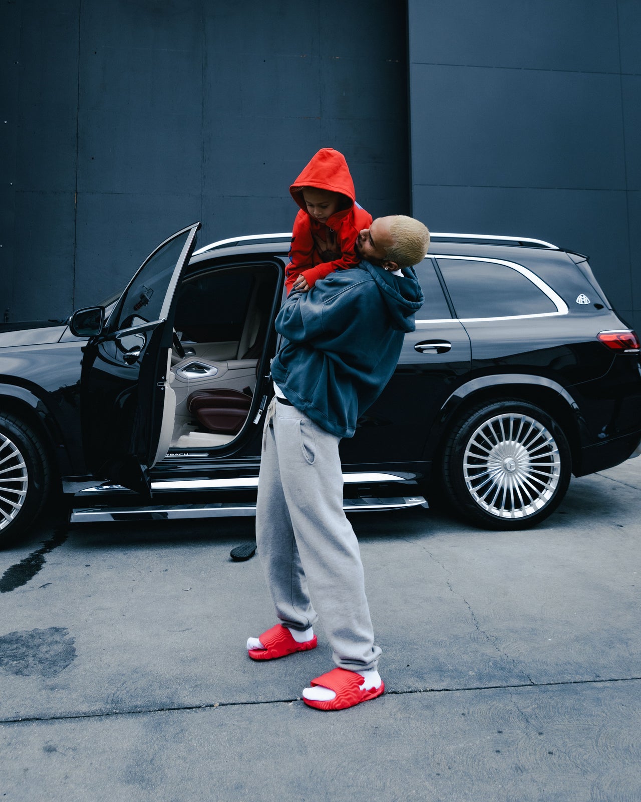 King Of Hearts Nami Slides ( RED ) - The Auracles